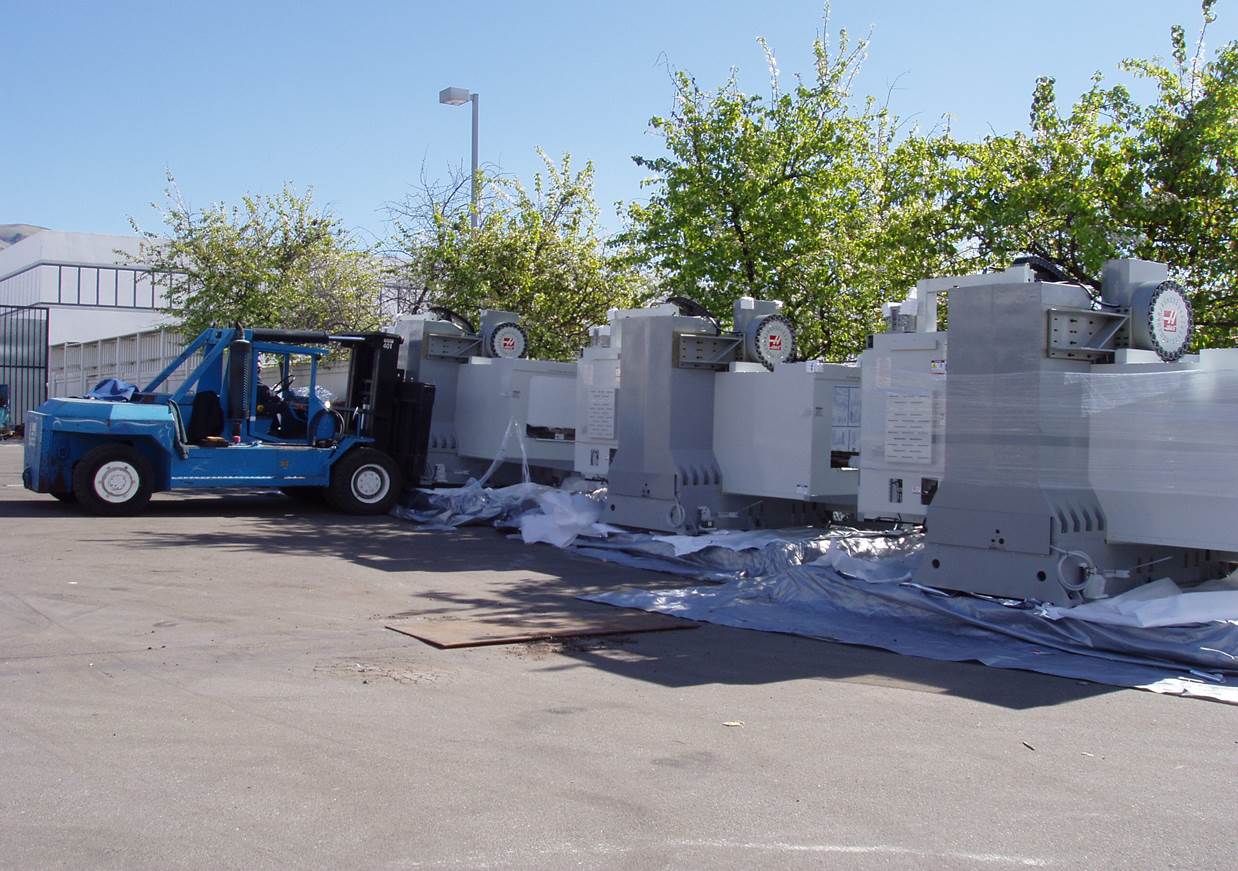 Hayward Quartz Technology Inc. - Products & Manufacturing